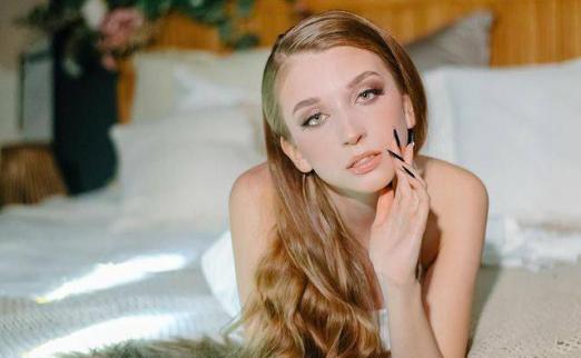 Смотрите, какая акция: коррекция, окрашивание, долговременная укладка бровей у Поляковой ...